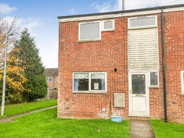 3 bedroom end of terrace house for sale
