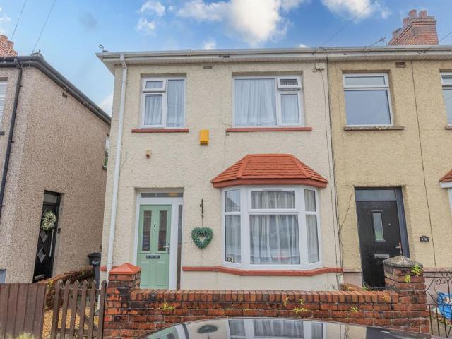 3 bedroom end of terrace house for sale