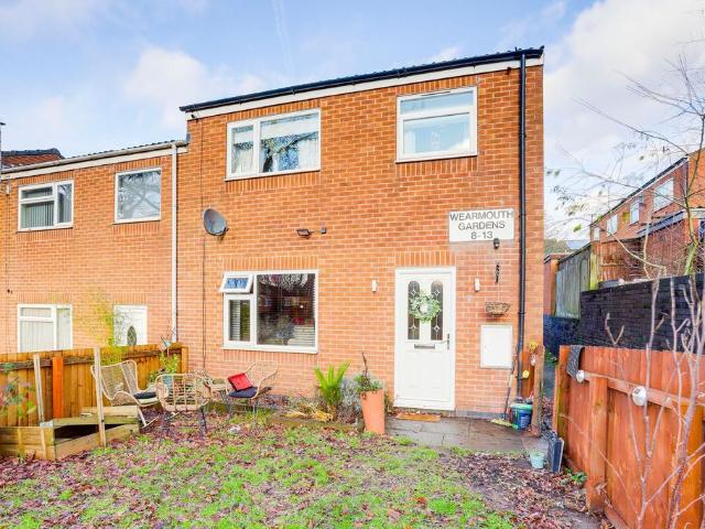 3 bedroom end of terrace house for sale