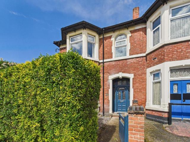3 bedroom end of terrace house for sale