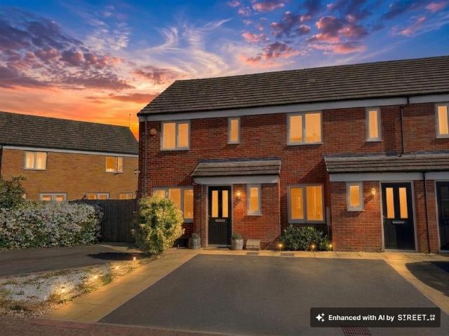 3 bedroom end of terrace house for sale