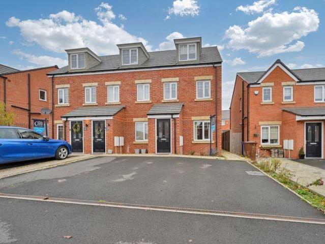 3 bedroom end of terrace house for sale
