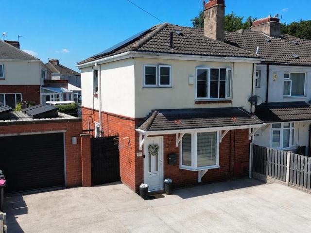 3 bedroom end of terrace house for sale