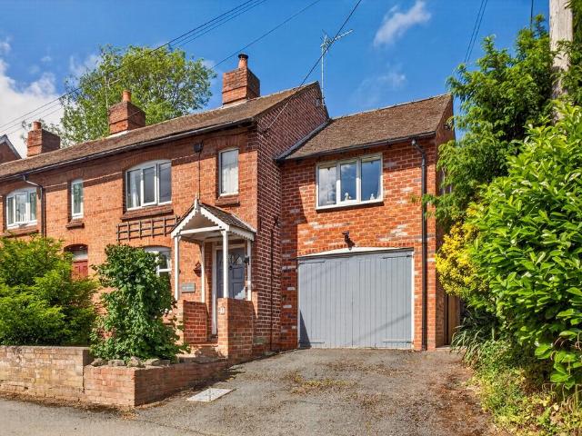 3 bedroom end of terrace house for sale