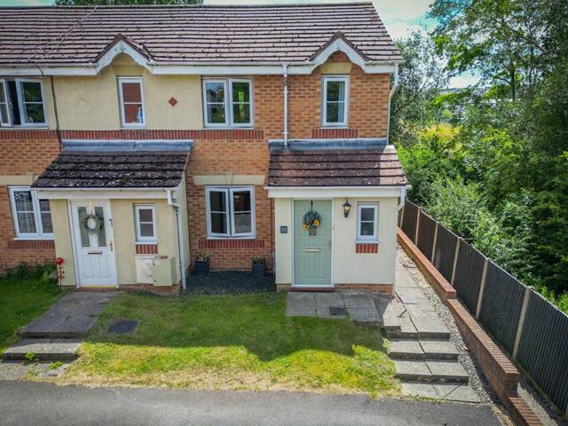 3 bedroom end of terrace house for sale