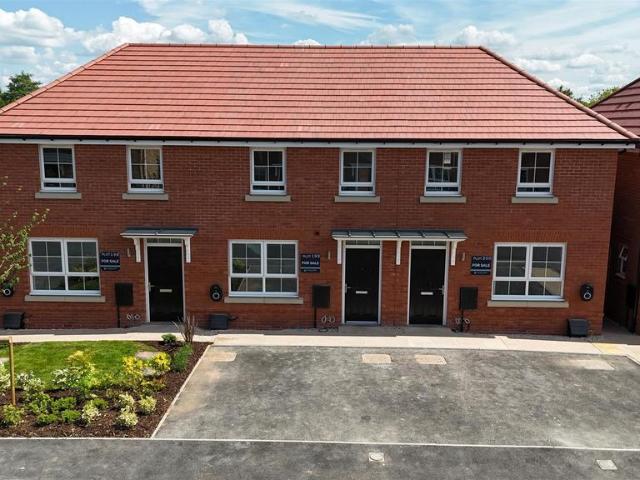 3 bedroom end of terrace house for sale