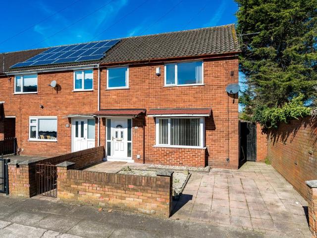 3 bedroom end of terrace house for sale