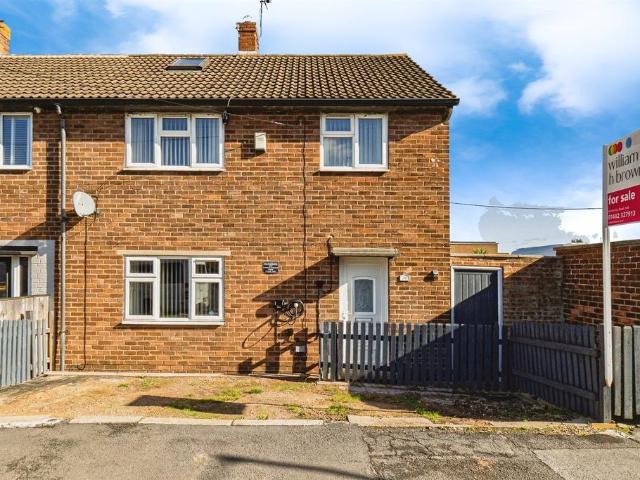 3 bedroom end of terrace house for sale