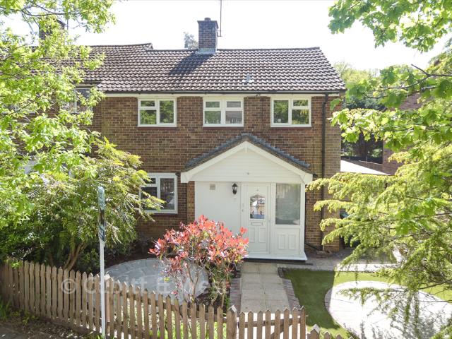 3 bedroom end of terrace house for sale