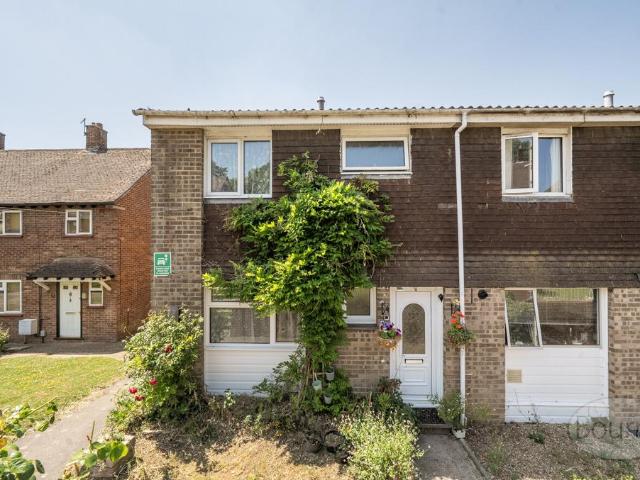3 bedroom end of terrace house for sale