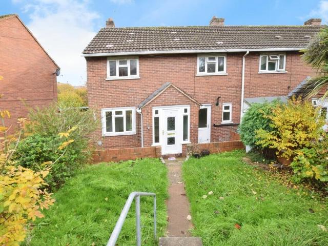3 bedroom end of terrace house for sale