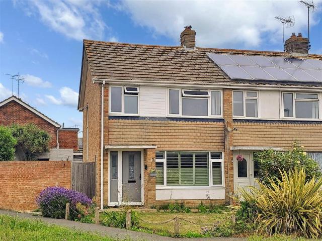 3 bedroom end of terrace house for sale
