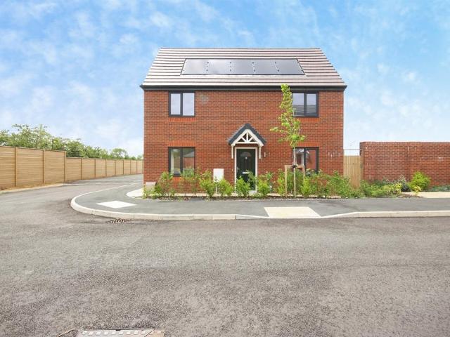 3 bedroom end of terrace house for sale