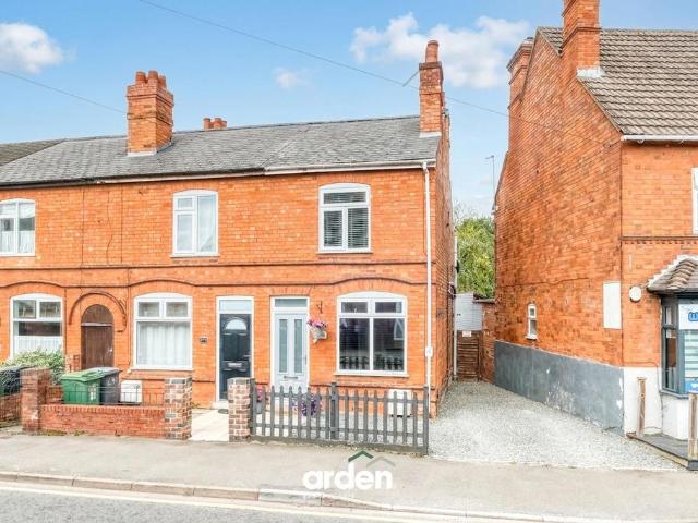 3 bedroom end of terrace house for sale