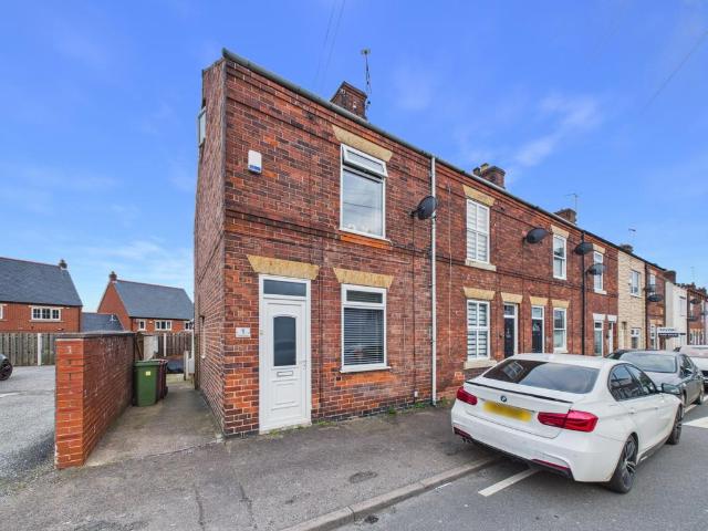 3 bedroom end of terrace house for sale
