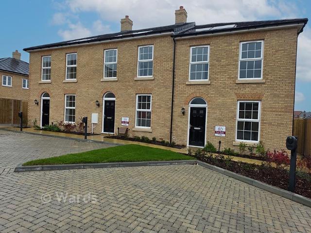 3 bedroom end of terrace house for sale