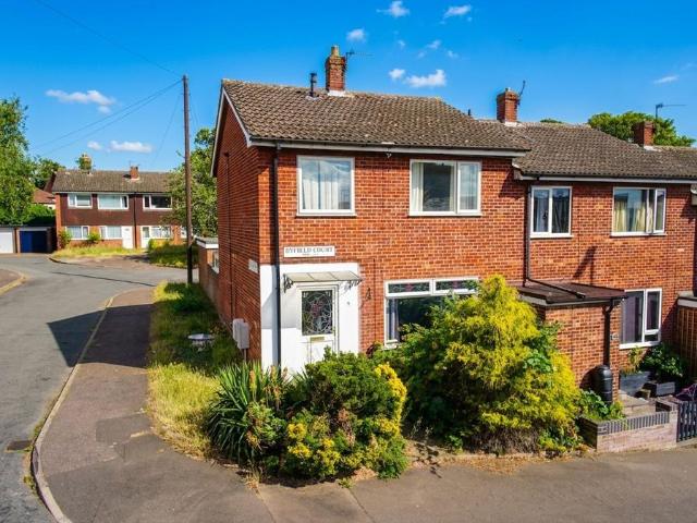 3 bedroom end of terrace house for sale