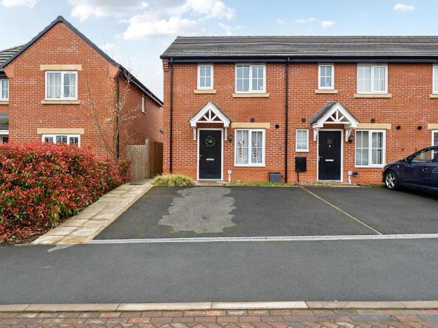 3 bedroom end of terrace house for sale