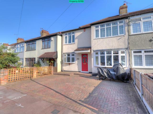 3 bedroom end of terrace house for sale