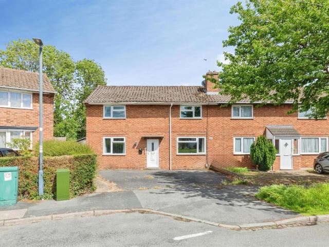 3 bedroom end of terrace house for sale