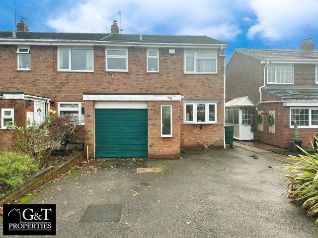 3 bedroom end of terrace house for sale