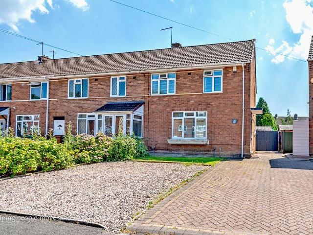 3 bedroom end of terrace house for sale