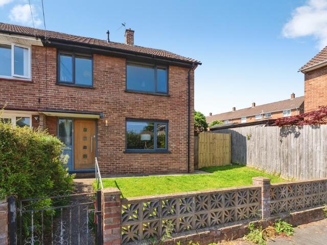 3 bedroom end of terrace house for sale