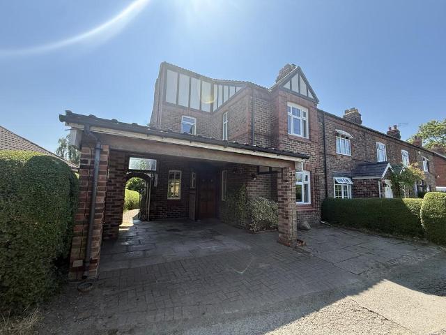 3 bedroom end of terrace house for sale
