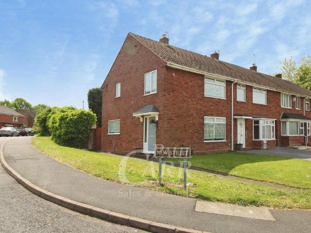 3 bedroom end of terrace house for sale