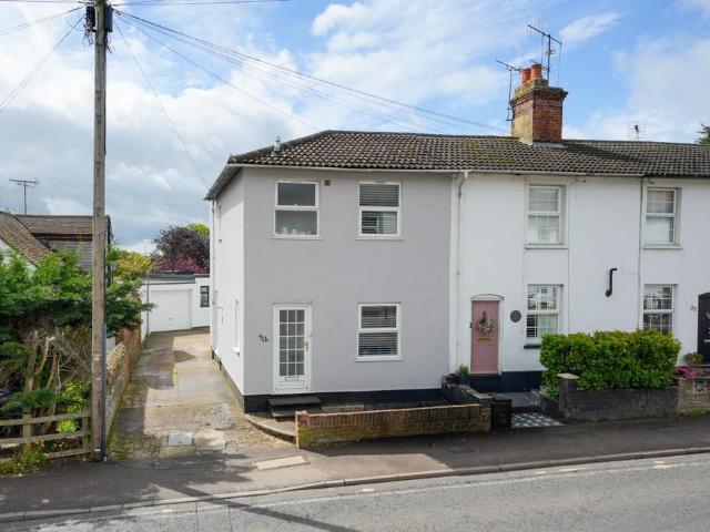 3 bedroom end of terrace house for sale