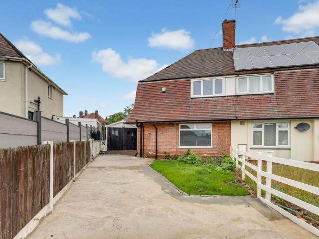 3 bedroom end of terrace house for sale