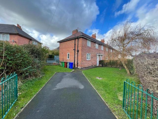 3 bedroom end of terrace house for sale