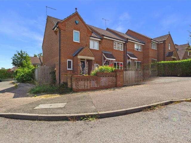 3 bedroom end of terrace house for sale