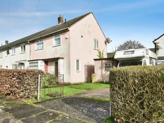3 bedroom end of terrace house for sale