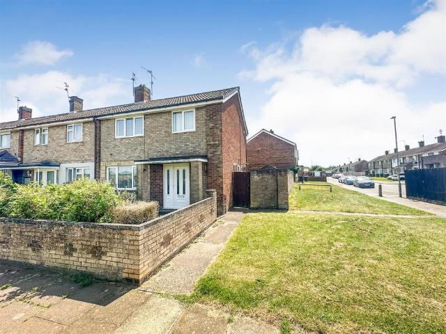 3 bedroom end of terrace house for sale