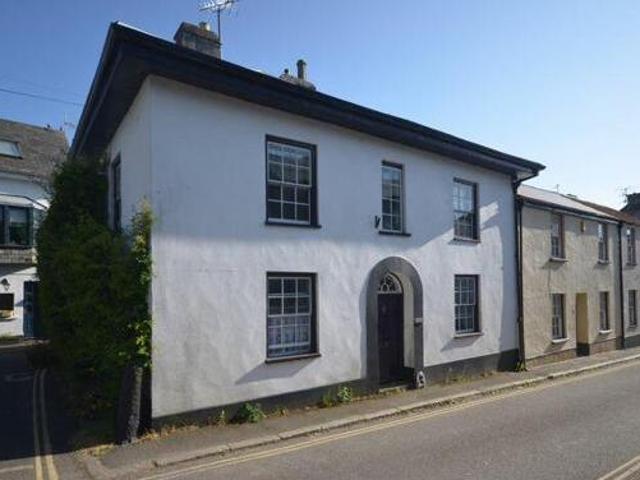 3 Bedroom End Of Terrace House For Sale In 18 Fore Street