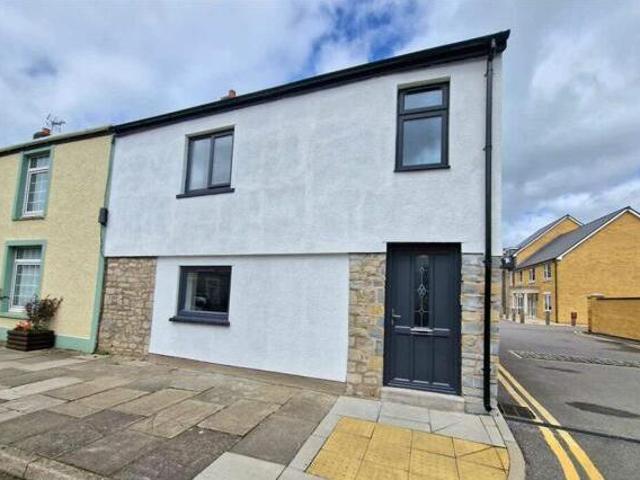 3 Bedroom End Of Terrace House For Sale In Cowbridge