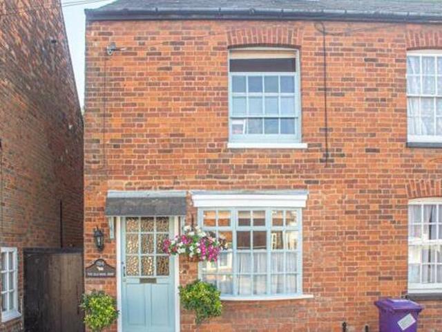 3 Bedroom End Of Terrace House For Sale In Codicote, Hitchin