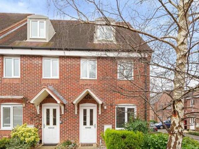 3 Bedroom End Of Terrace House For Sale In Colden Common