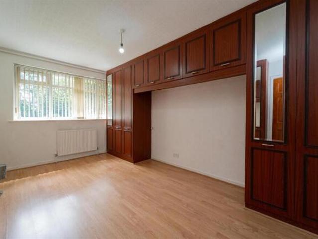 3 bedroom end of terrace house for sale in College Road, Whalley Range, M16