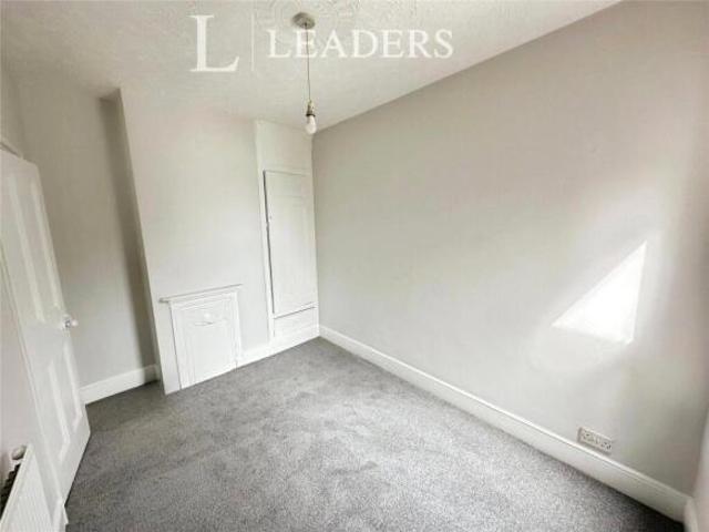 3 bedroom end of terrace house for sale in Copnor Road, Portsmouth, Hampshire, PO3