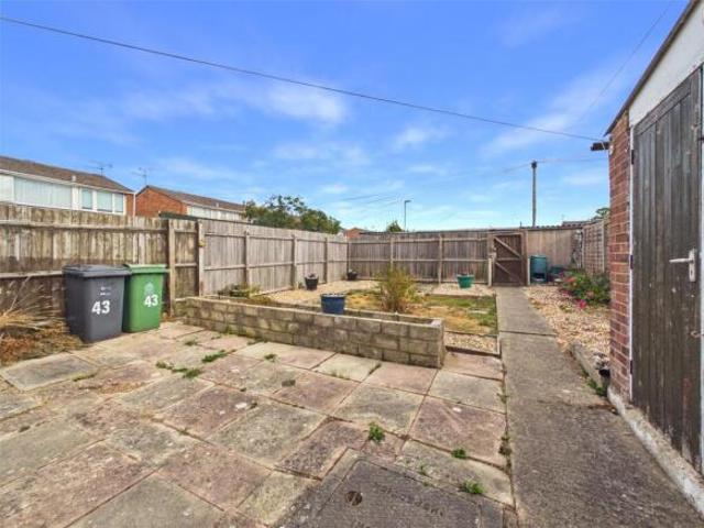 3 bedroom end of terrace house for sale in Coral Close, Tuffley, Gloucester, Gloucestershire, GL4