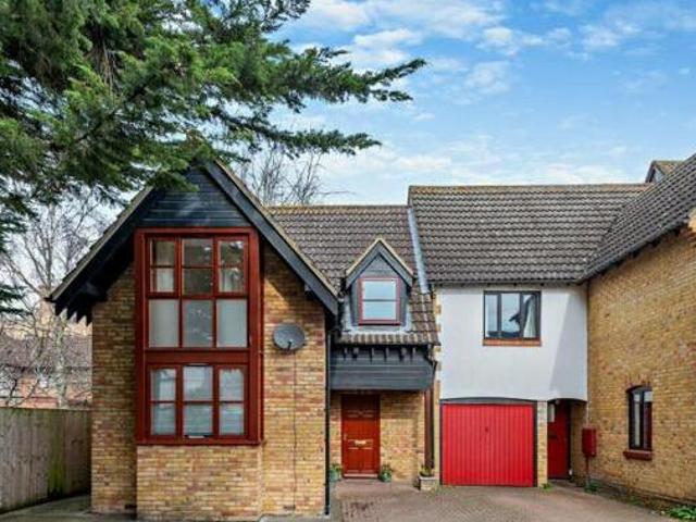 3 Bedroom End Of Terrace House For Sale In Cambridge