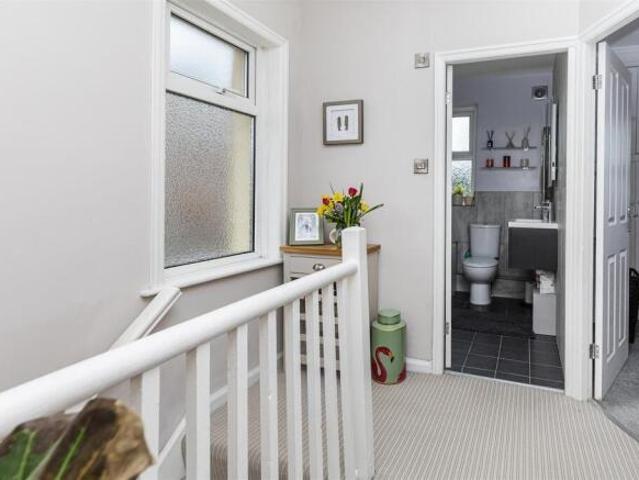 3 bedroom end of terrace house for sale in Carr Street, Marsh, Huddersfield, HD3
