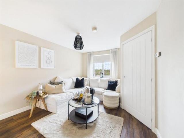 3 bedroom end of terrace house for sale in Centurion Road, Innsworth, Gloucester, Gloucestershire, GL3