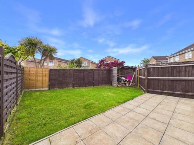 3 bedroom end of terrace house for sale in Church Drive, Quedgeley, Gloucester, Gloucestershire, GL2