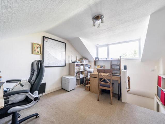 3 bedroom end of terrace house for sale in Church Road, Nascot Wood, Watford WD17 4PU, WD17