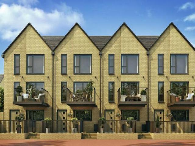 3 Bedroom End Of Terrace House For Sale In Chatham