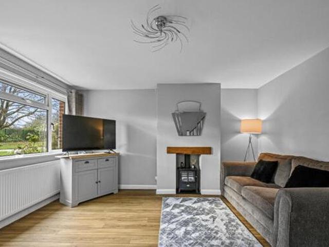 3 Bedroom End Of Terrace House For Sale In Chelmsford, Essex