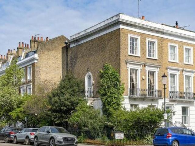 3 Bedroom End Of Terrace House For Sale In Chelsea